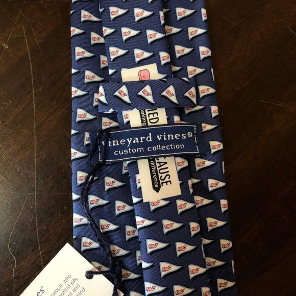 Vineyard Vines | Accessories | Nwt Vineyard Vines Tied To A Cause Sea ...